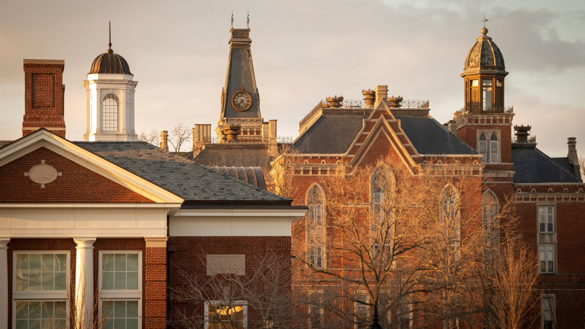 Faculty and staff news roundup - Nov. 9, 2021 - DePauw University